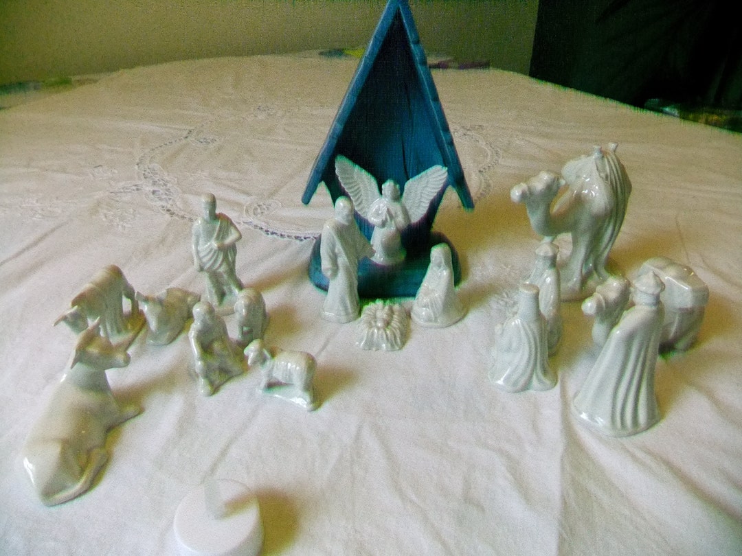 Nativity Set, 17 Piece, Fine China, - Etsy
