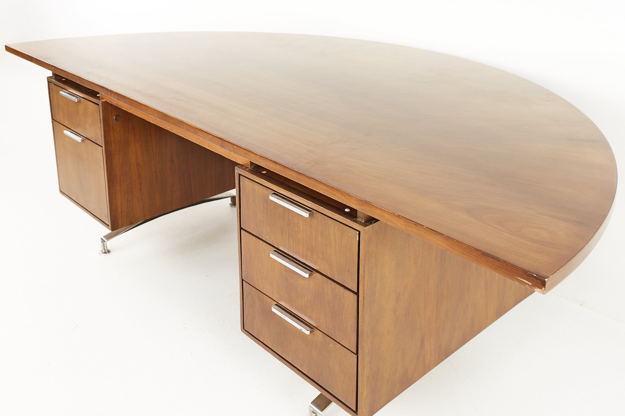 Half circle executive desk store