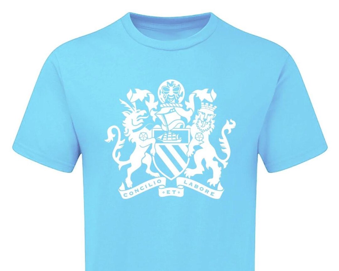 City of Manchester WHITE Large Crest Mens TSHIRT Manc Mancunian - Etsy