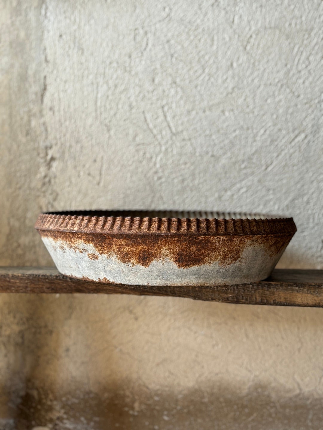 Antique LARGE Rusted Patina Zinc Bowl Farm Chick Feeder Zinc Basin ...