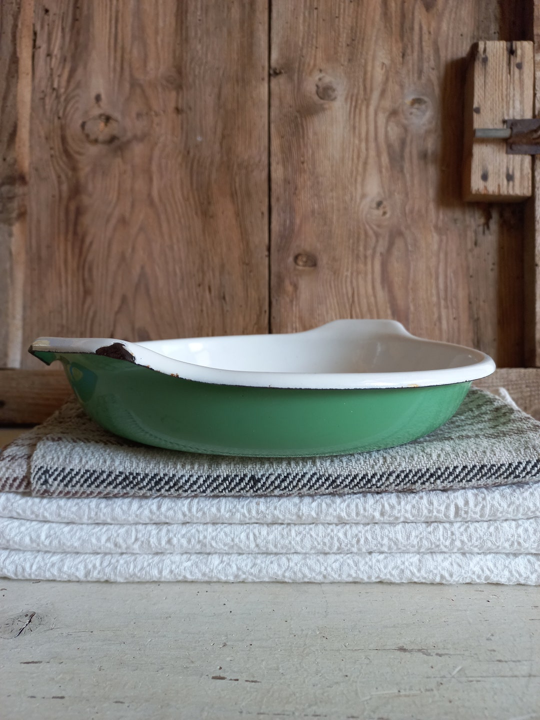 Vintage Green Cast Iron Bowl Farmhouse Rustic Kitchen Real - Etsy