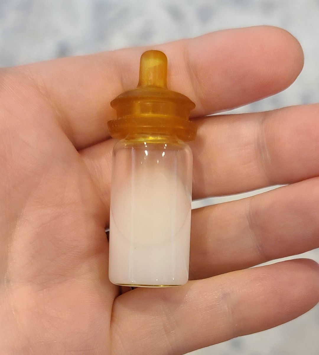 Small glass baby bottles store