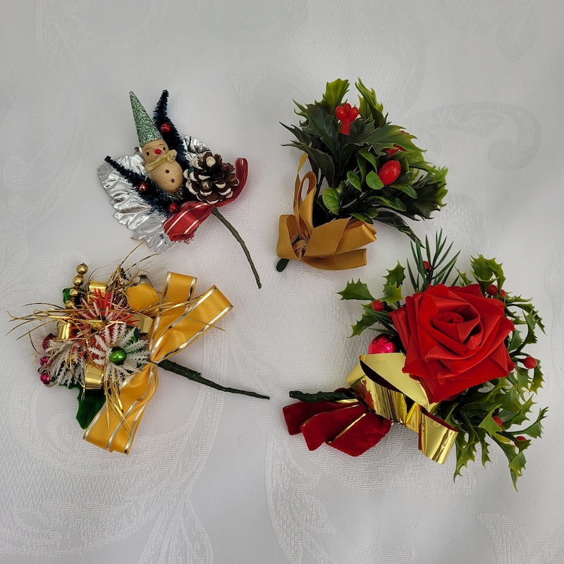 Christmas Corsage - Etsy