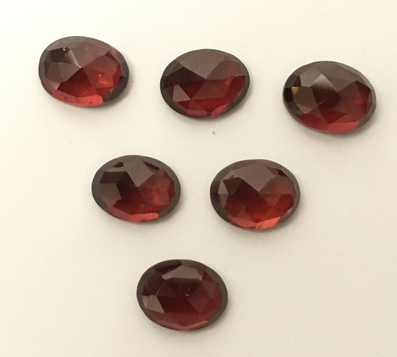 SALE Red Garnet 8x6mm Oval Rose Cut Cabochons. Garnet Faceted - Etsy