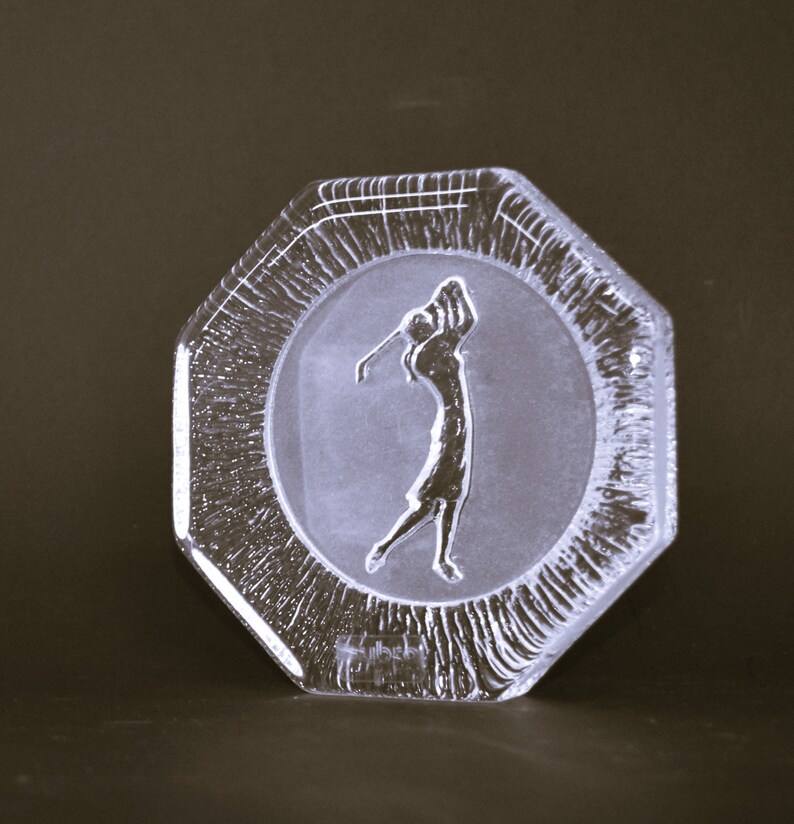 Octagonal Crystal Sculpture/paperweight Featuring a Golfer Player ...