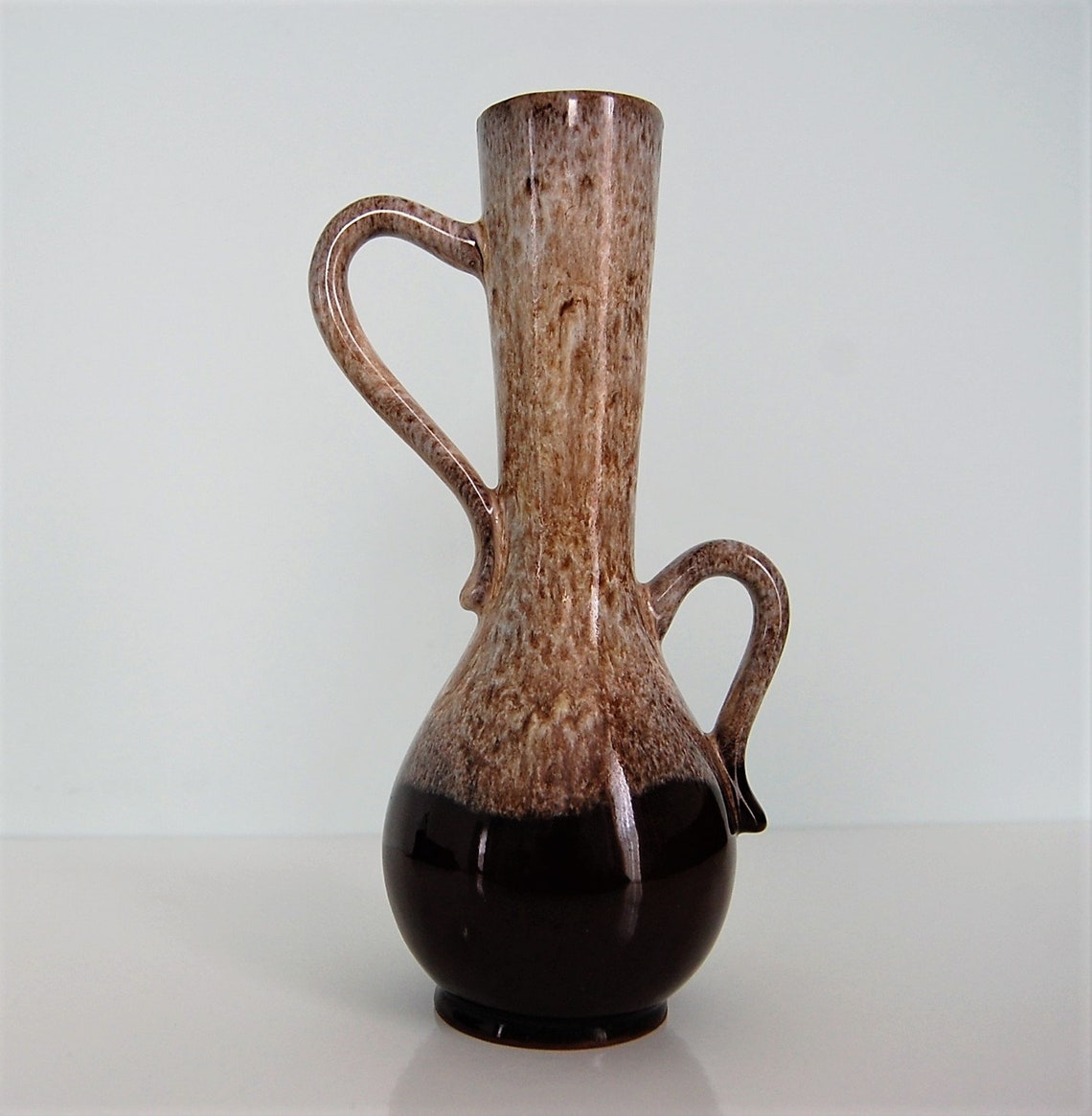 Canuck Pottery Evangeline Ware Vase With Asymmetric Handles 1010 ...