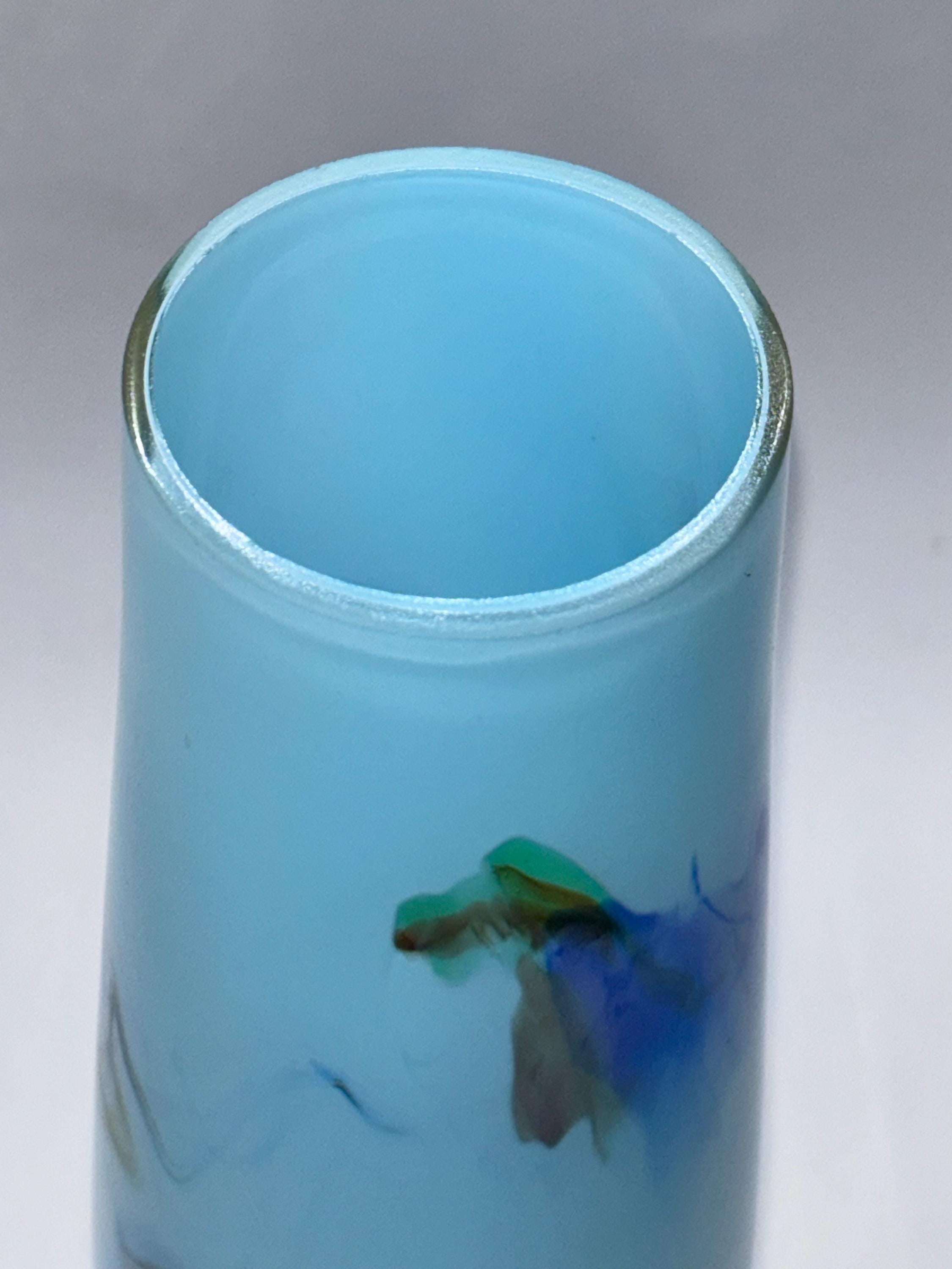 Dalian Glass Co. Snowflakes Vase Made in China Blue Swirl Vintage Cased ...