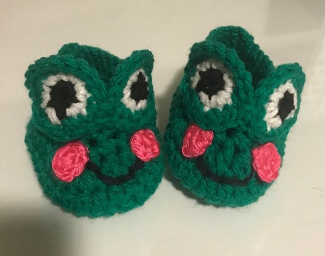 Frog Baby Outfit Photo Op - Etsy