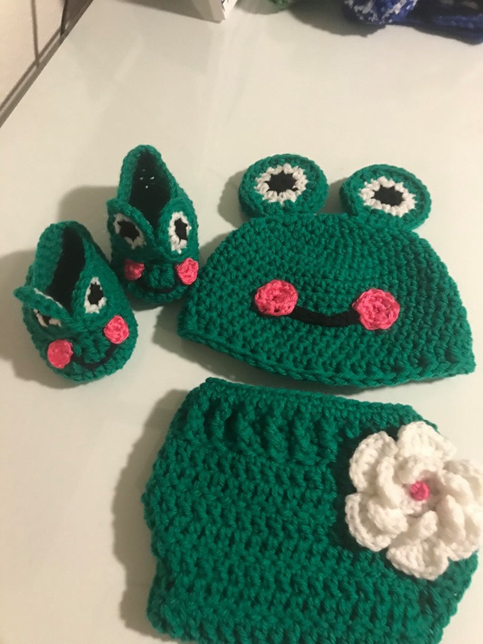 Frog Baby Outfit Photo Op - Etsy