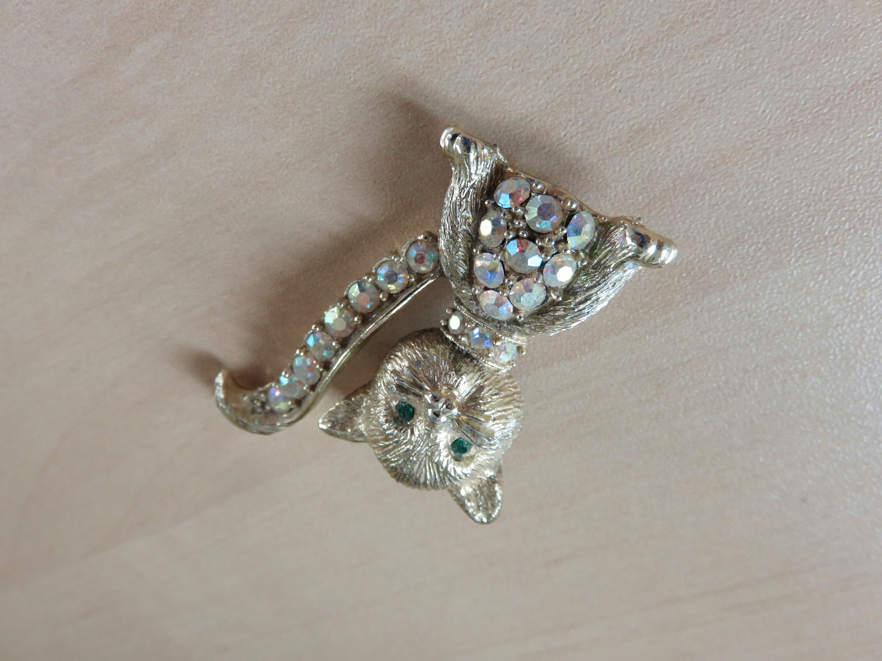Vintage Rhinestone Cat Brooch Iridescent AB & Green Crystals | Etsy