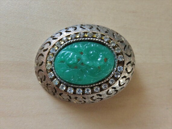 Vintage HAR Carved Faux Jade, Clear Crystal & Texture… - Gem
