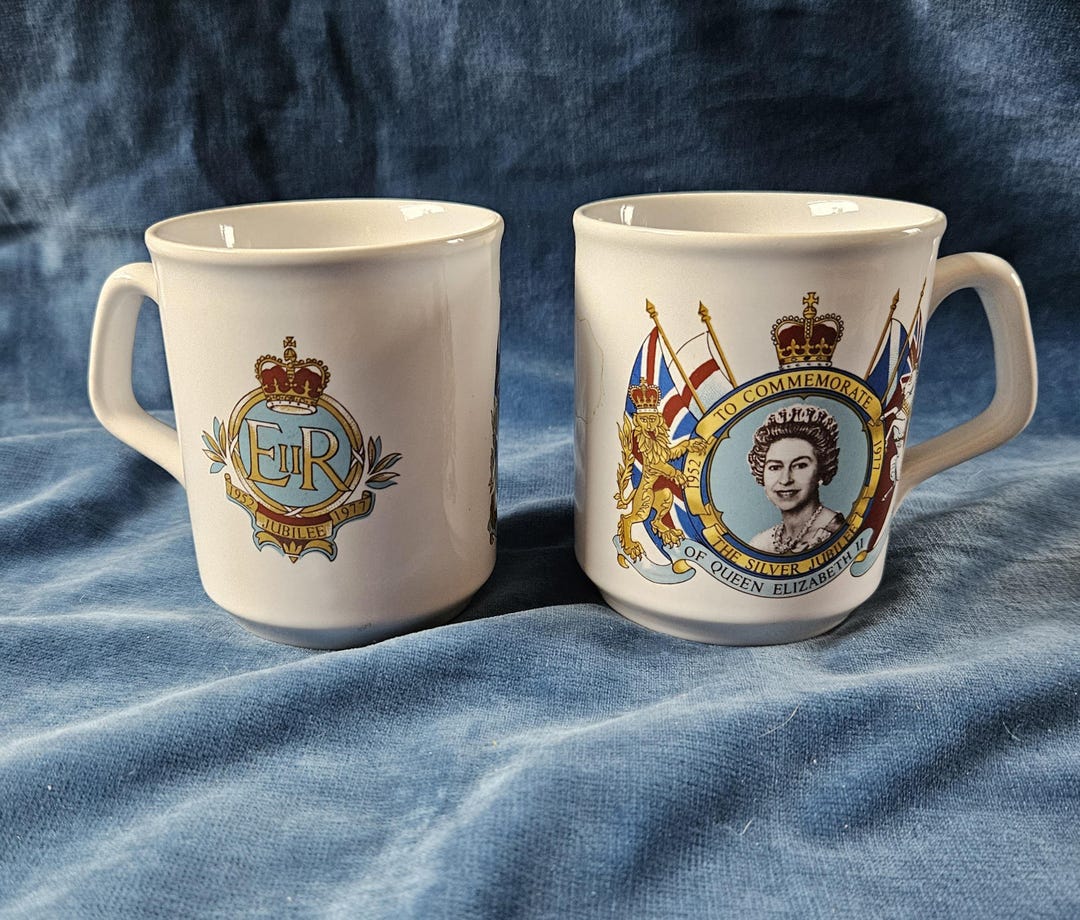 Queen Elizabeth II Silver Jubilee Mugs - Etsy