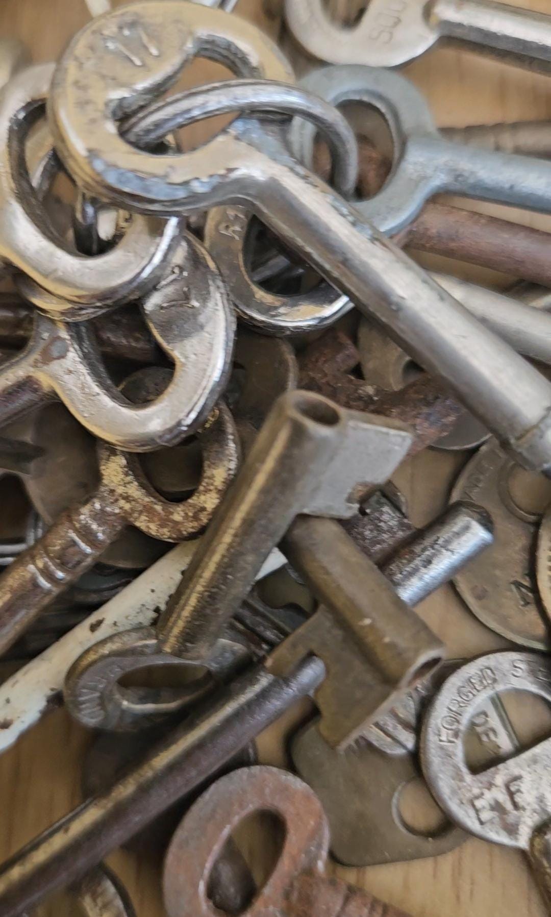 Vintage Key Bundles - Etsy