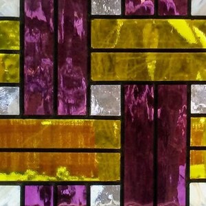 Stained Glasss Optical Illusion. Linked Impossible Boxes 13.5" Square ...