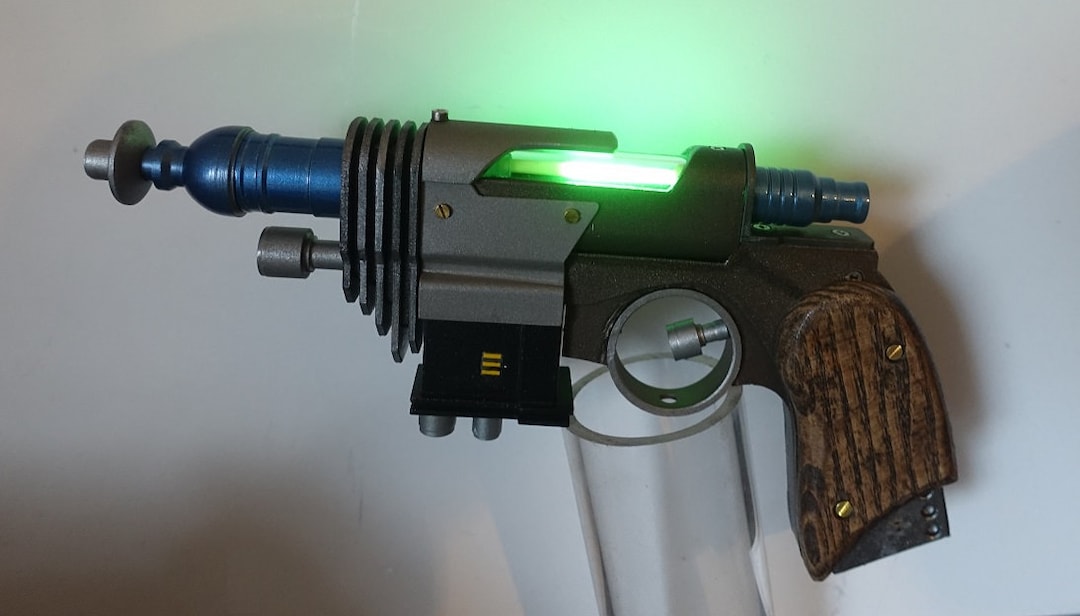 Handmade Unique Blaster Scifi Raygun With Cool LED Effect FULL METAL - Etsy