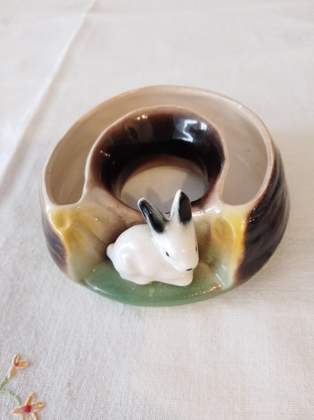 Vintage Eastgate Log Posy Vase With White Rabbit - Etsy