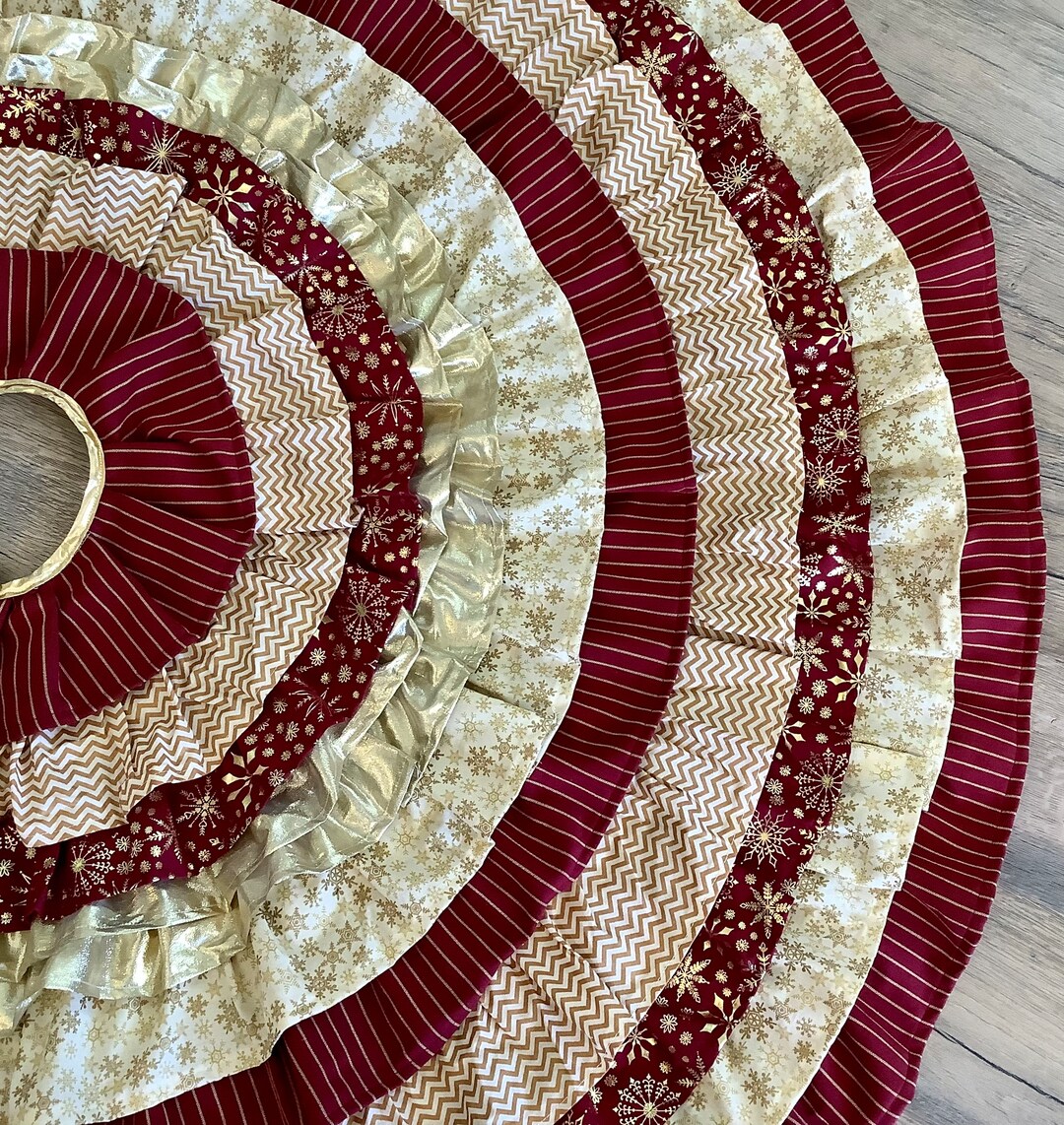Ruffled Christmas Tree Skirt in Burgundy and Metallic Gold, Wine and ...