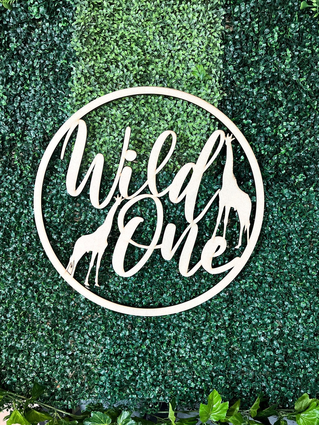 ROUND WILD ONE Giraffe Wooden Sign - Birthday, Baby Shower, Safari ...