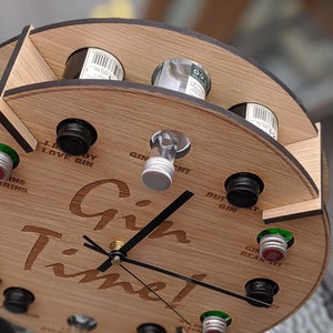 Gin Time Clock - Gin Bottle Holder Design - Etsy
