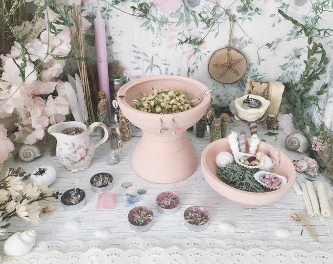 Apothecary Witch Altar [ Altar Set ] Pagan Altar / Sea Witch Altar ...