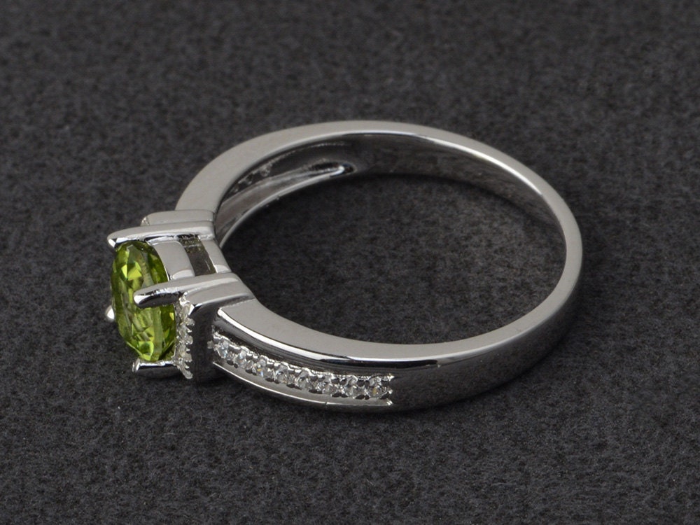 Peridot ring green peridot rings engagement ring round cut | Etsy