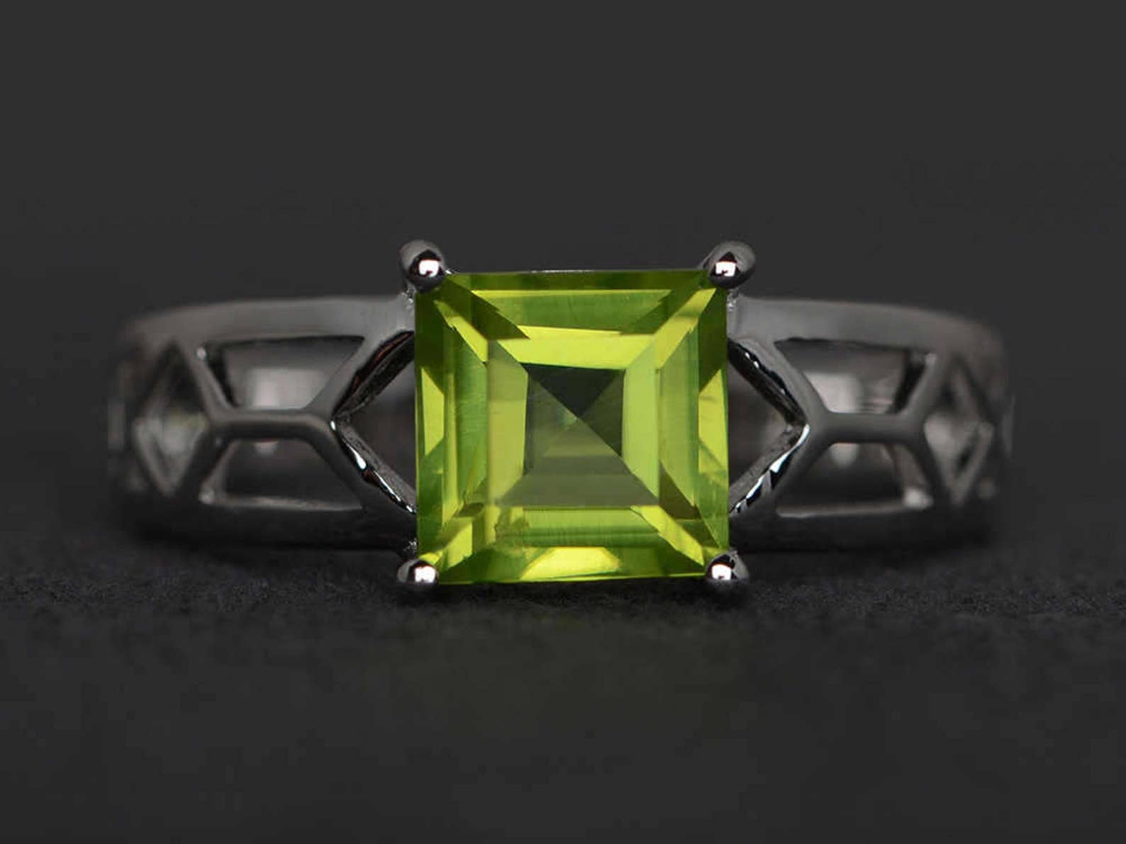 Square Cut Peridot Ring Green Gemstone Ring Sterling Silver - Etsy