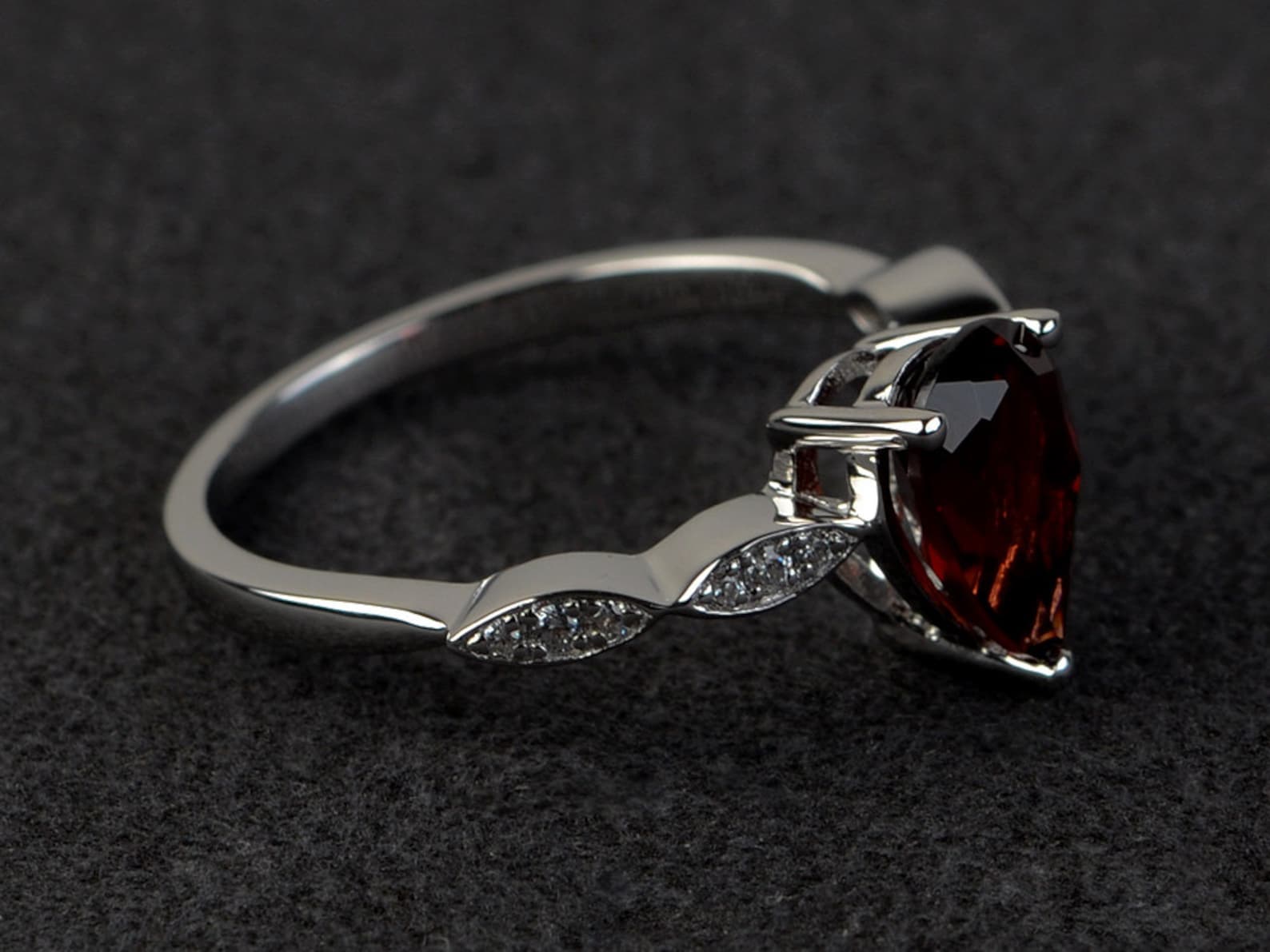 Garnet Ring Engagement Rings Garnet Promise Ring Silver Pear - Etsy Canada