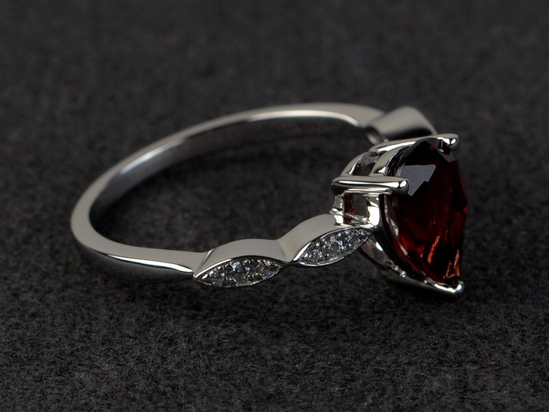Garnet Ring Engagement Rings Garnet Promise Ring Silver Pear - Etsy Canada