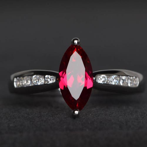 Anniversary Ring Ruby Ring July Birthstone Ring Oval Cut Red - Etsy