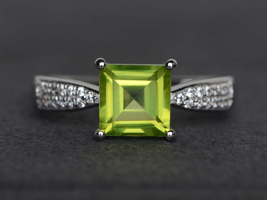 Natural Peridot Ring Square Cut Peridot Green Gemstone Ring Silver ...