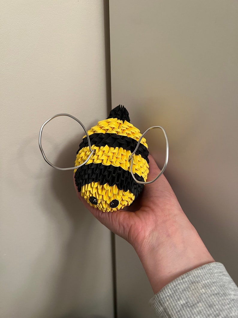3D Origami Bee - Etsy