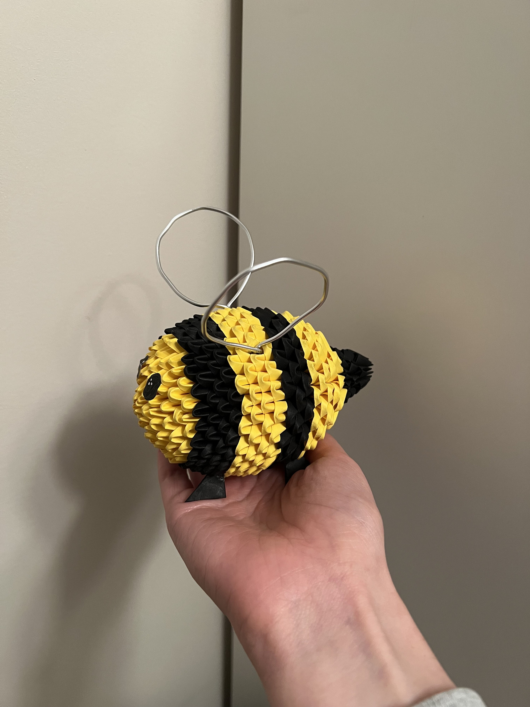 3D Origami Bee - Etsy