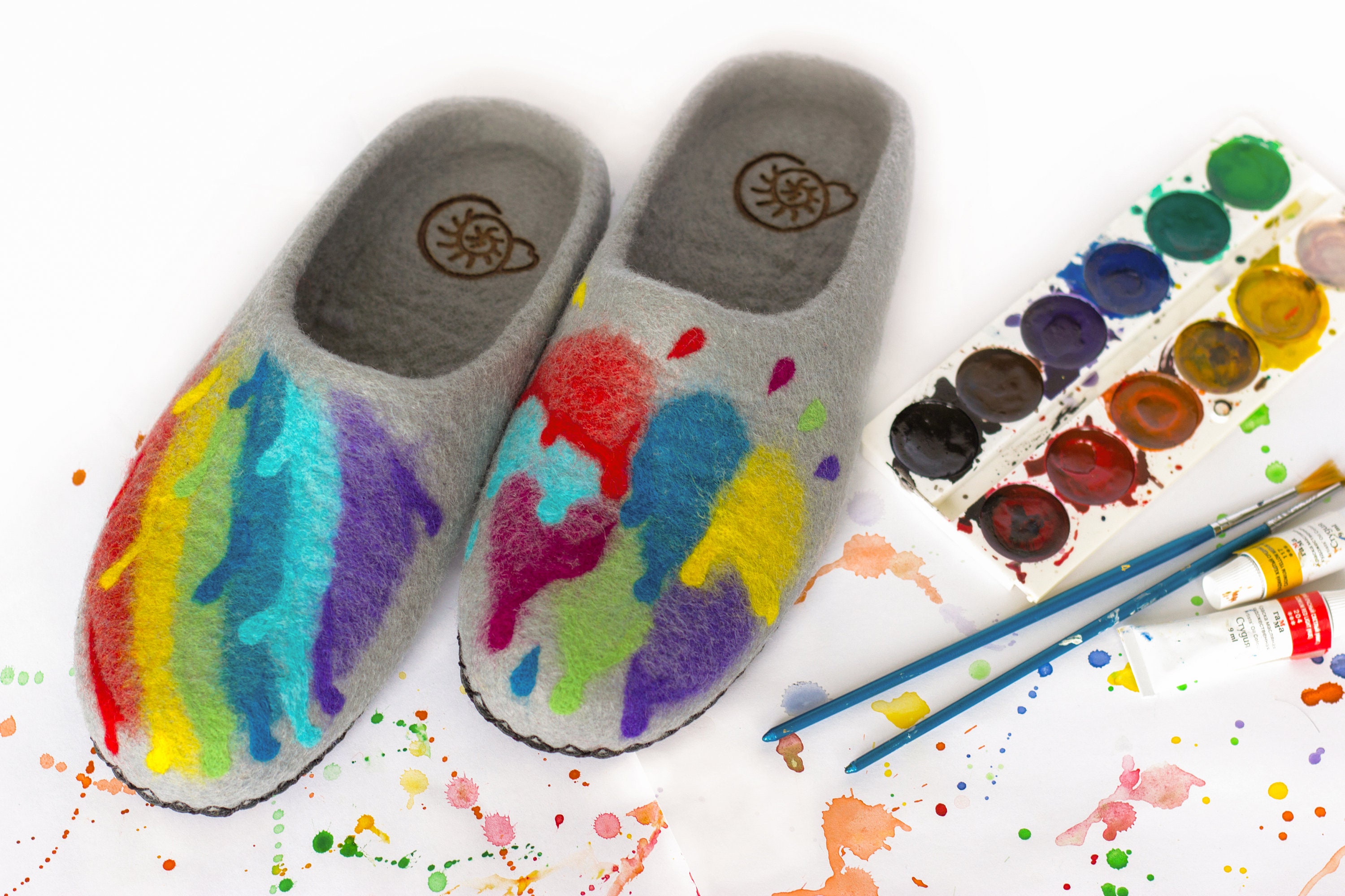 Women Gray Bright Felted Slippers Artist Painter Decorator Watercolor ...