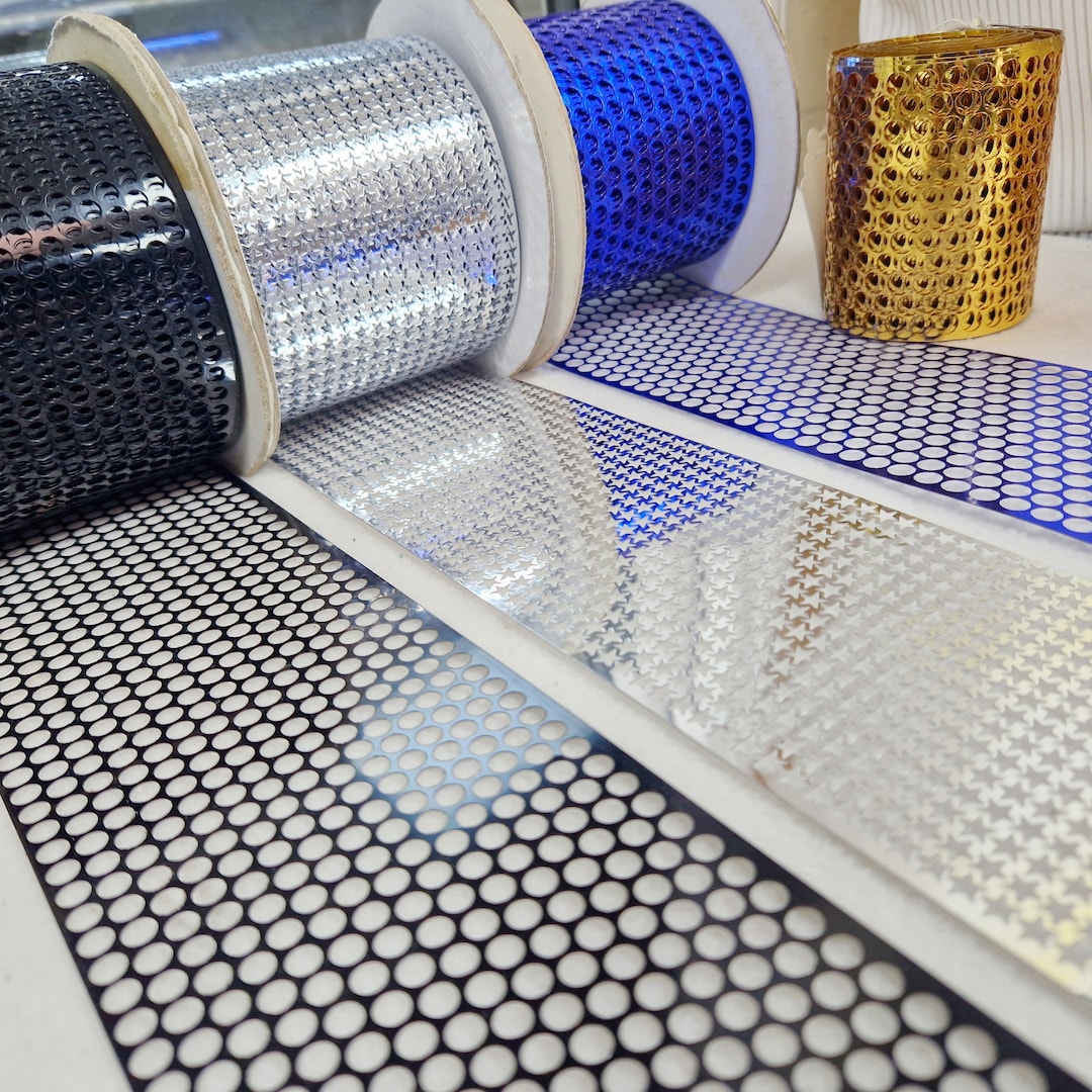 Sequin Waste Punchinella for Craft Goldwork Card Collage Scrapbook - 1 ...