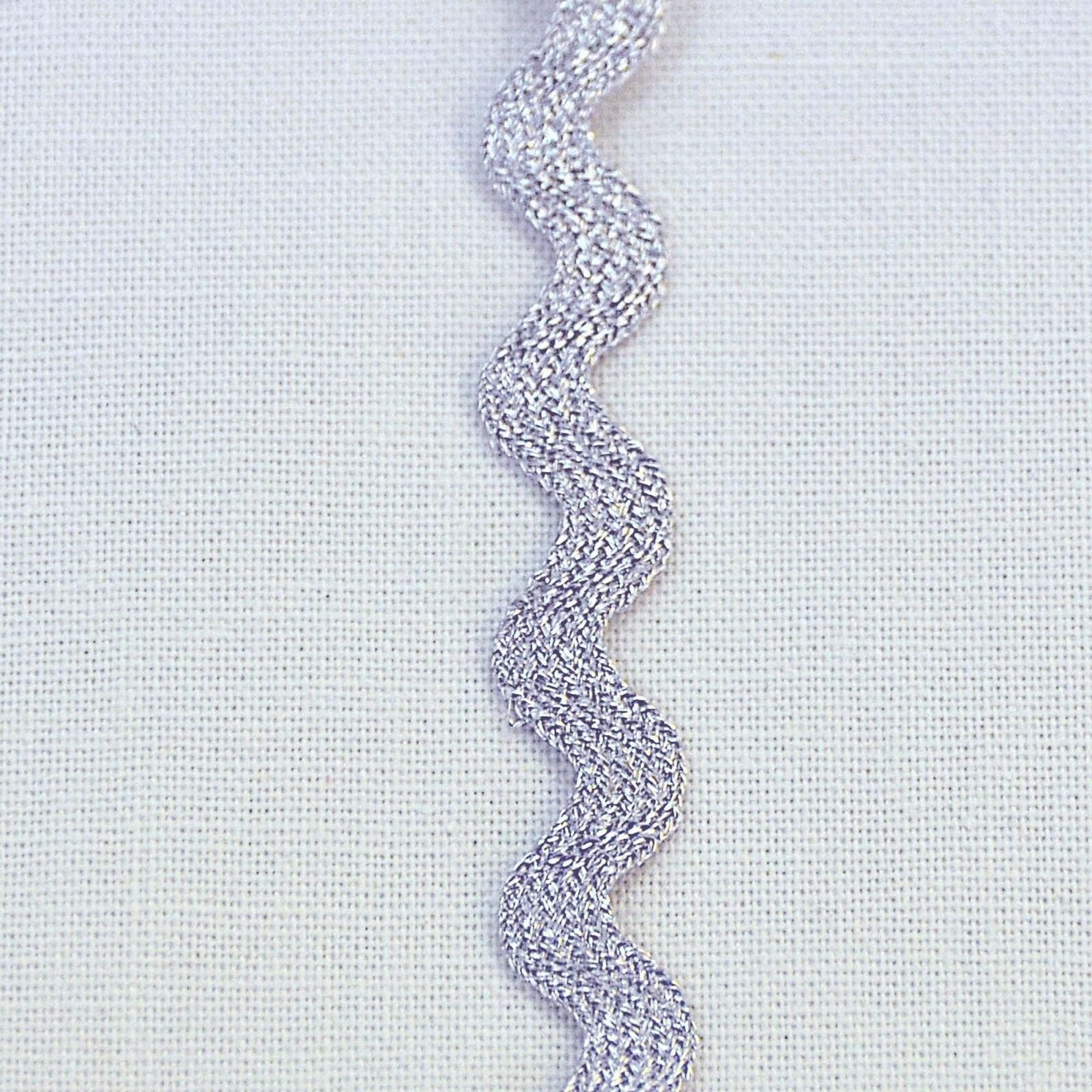 3 Metres Wavy Metallic Ric Rac Ricrac Zigzag Trim Braid 7 Mm 9mm Black ...