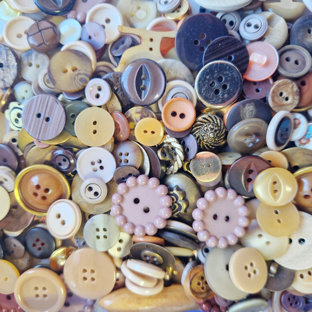 Buttons by Weight Bags Mixed Shapes Assorted Colours Craft 125g 250g ...