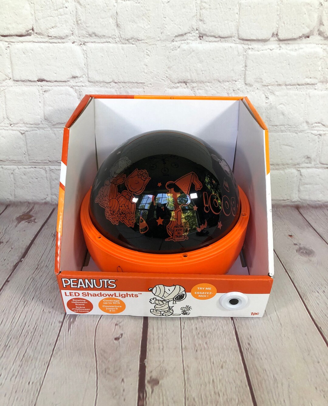 Peanuts Snoopy and Gang LED Shadow Light Show With Lights & Motion - Etsy