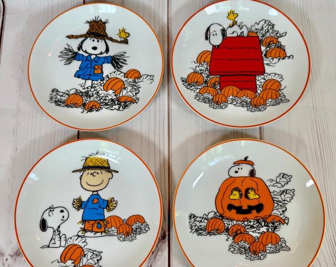 Peanuts Snoopy Halloween Fall Simple Scarecrow Appetizer Plates Set of ...