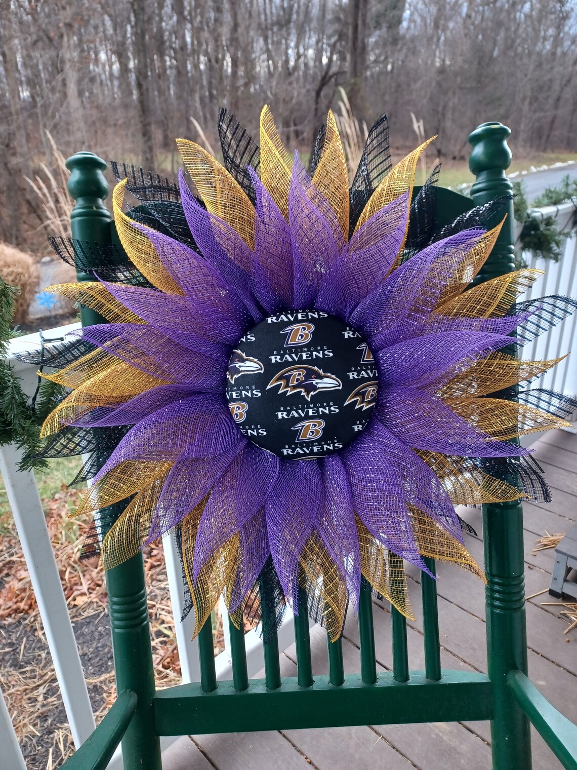 Baltimore Ravens Wreath Center: Baltimore Ravens Football, DIY Craft ...