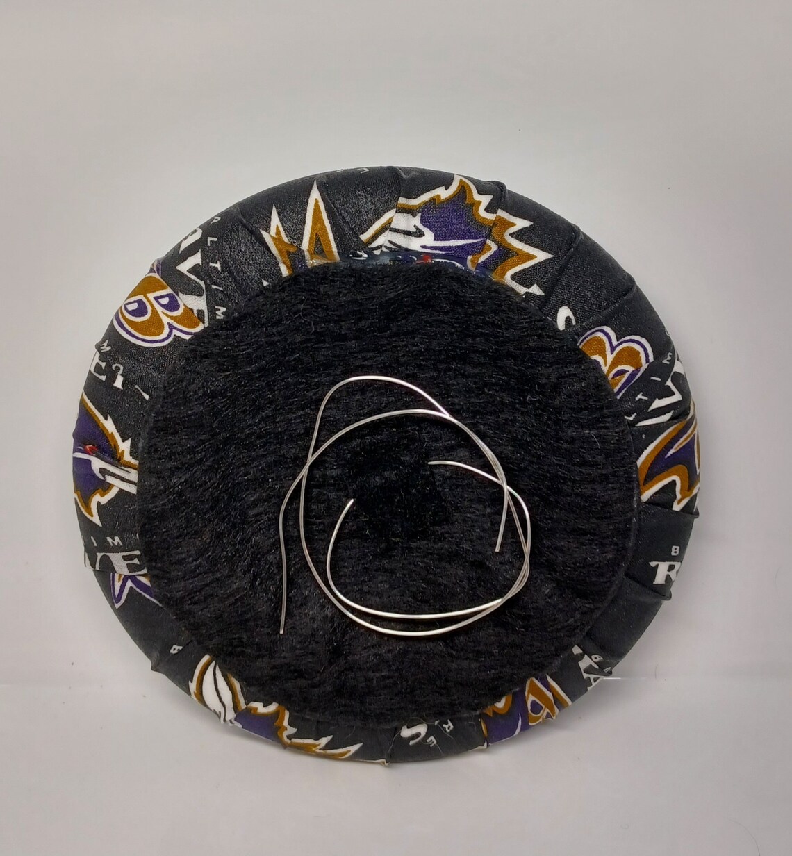 Baltimore Ravens Wreath Center: Baltimore Ravens Football, DIY Craft ...