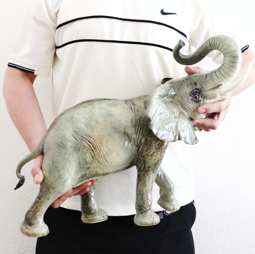 GOEBEL ELEPHANT 20.3 Inch Vintage Porcelain HUGE Figurine Undamaged ...