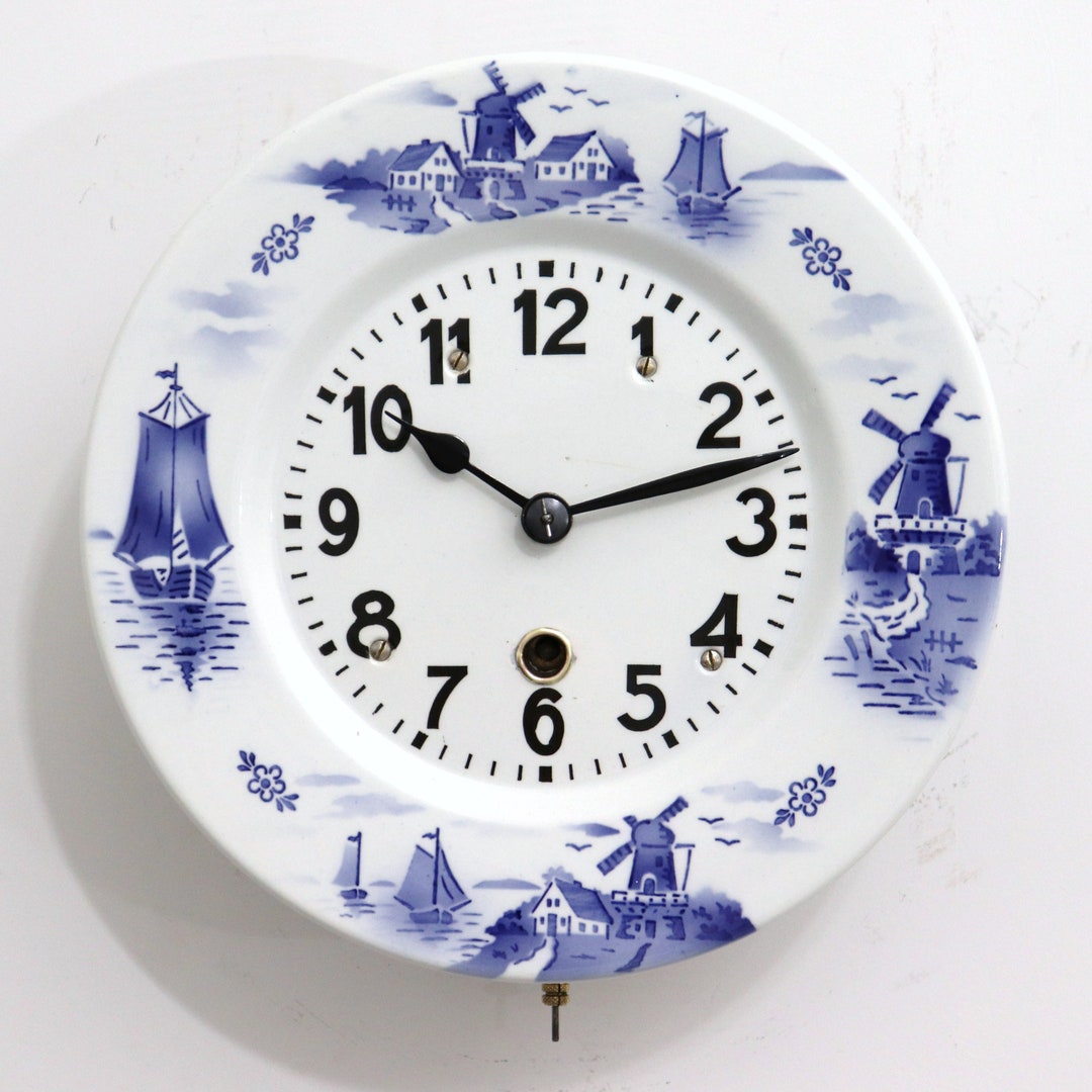 KIENZLE Wall Clock DELFT BLUE / White Antique 1930s Germany / Dutch ...