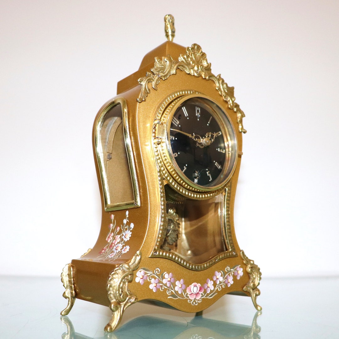 LE CASTEL Vintage Mantel Top! Clock Baby Mini SWISS! Neuchatel 8 Days ...