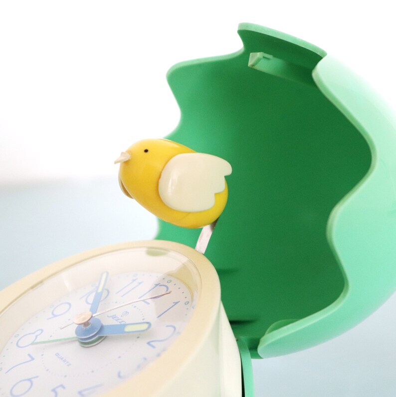 RHYTHM MOTION Bird Egg Alarm Clock Mantel ANIMATED Singing | Etsy