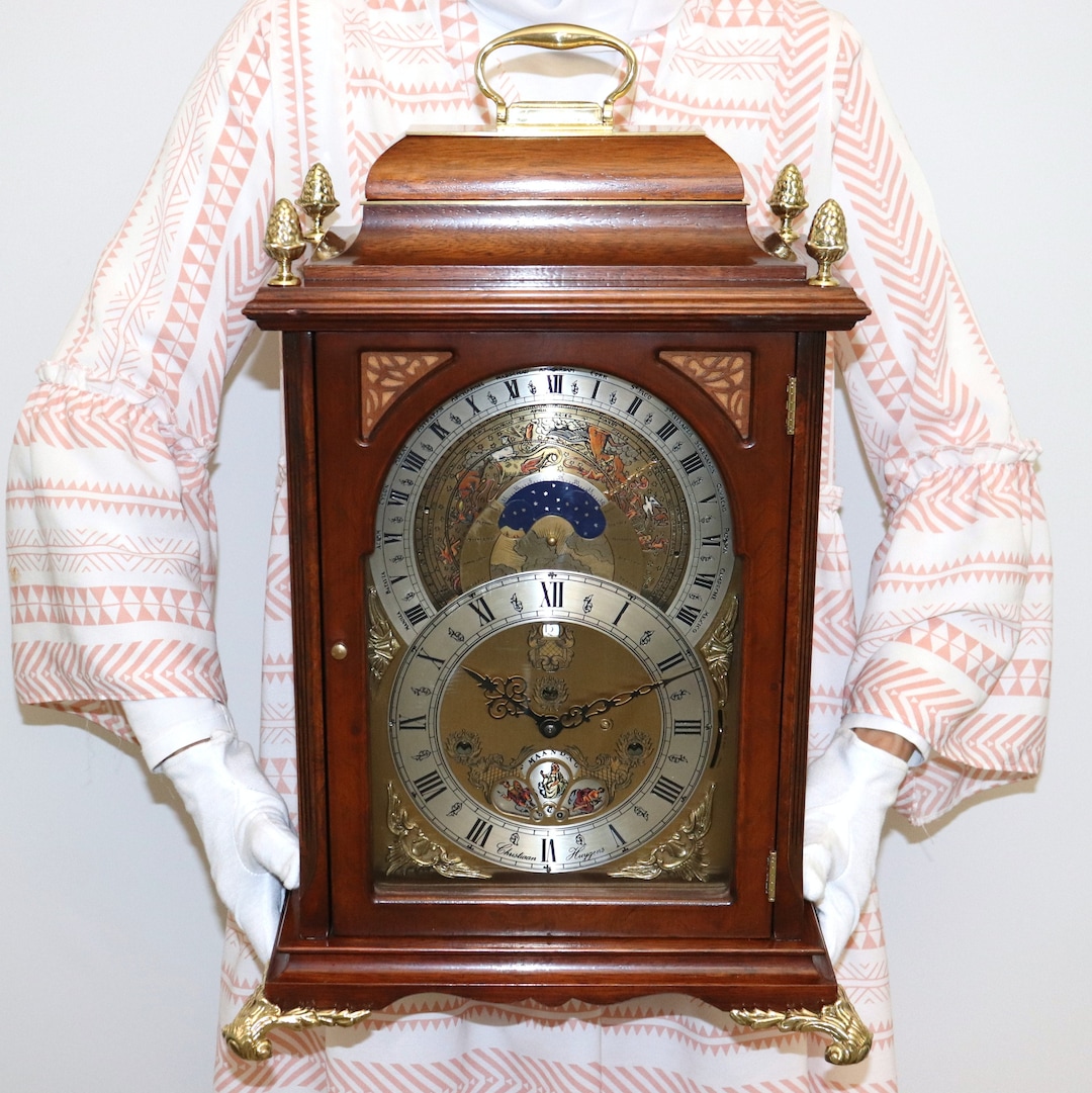 CHRISTIAAN HUYGENS Clock Full CALENDAR Mantel Triple Chimes Planetarium ...