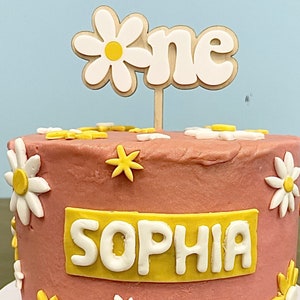Daisy Cake Topper Flower Custom Name | Rattan, Acrylic, Personalized ...