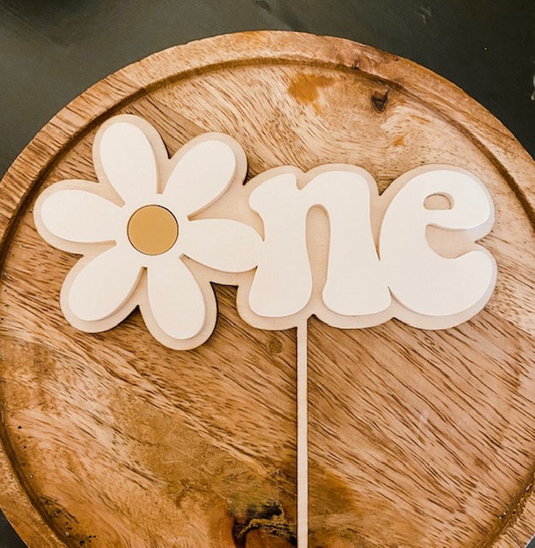Daisy Cake Topper Flower Custom Name | Rattan, Acrylic, Personalized ...