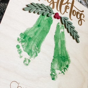 Mistletoes Craft, Baby's First Christmas, Footprint Decor, Baby's First ...