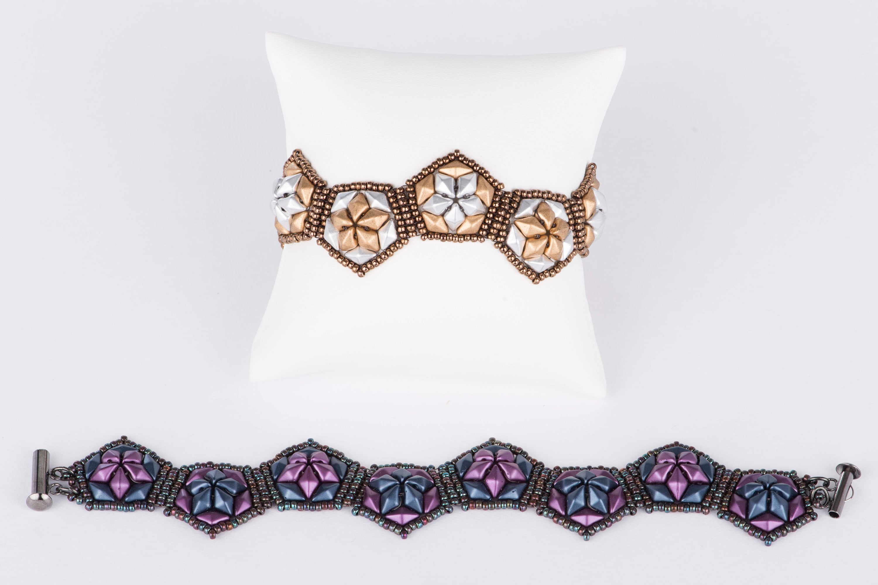 Playful Pentagon Bracelet Pattern Using Diamonduo Beads - PDF Tutorial ...