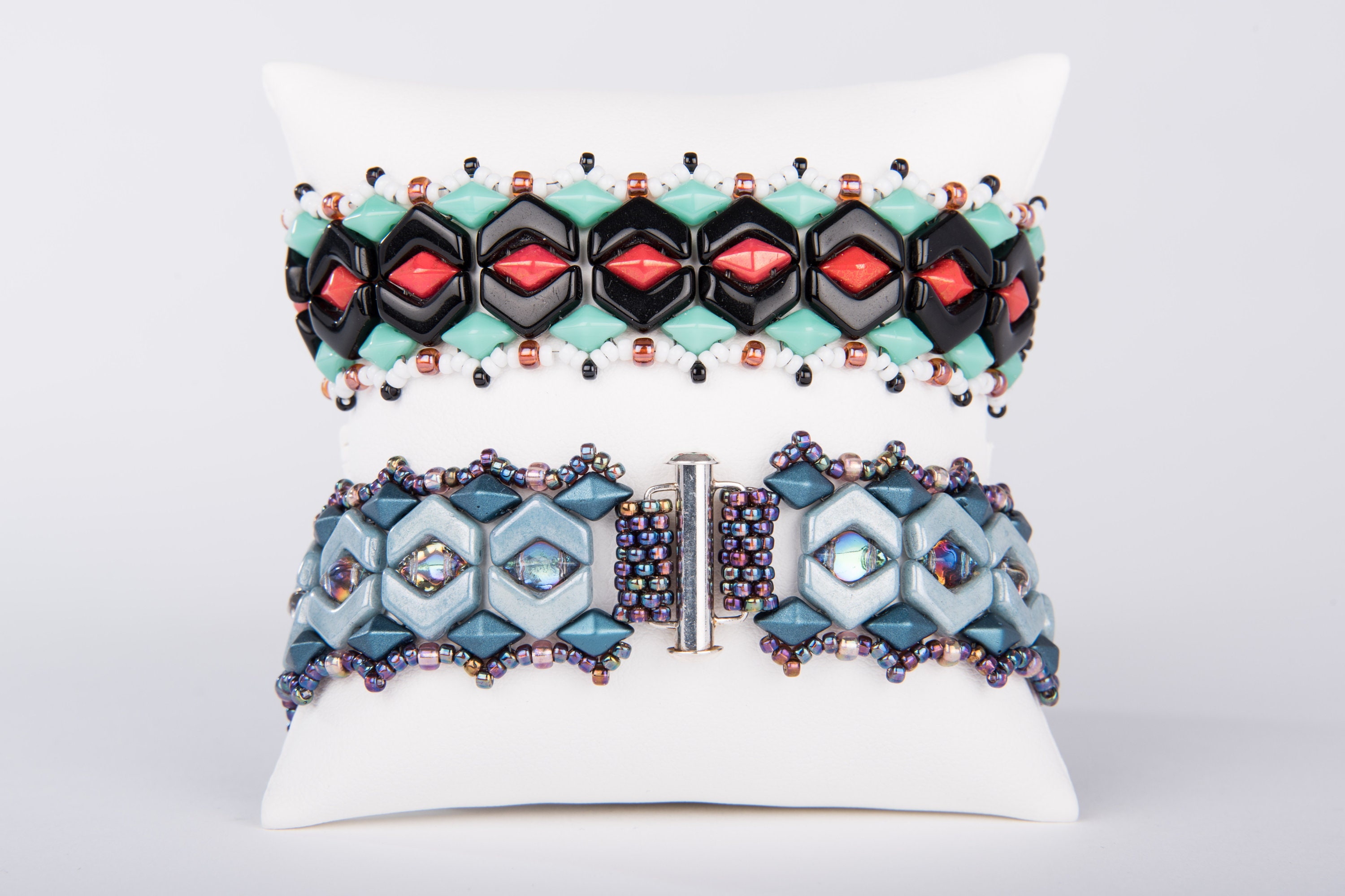 Chevron Tracks Bracelet Using Chevron Duo and Gemduo or Diamonduo Beads ...